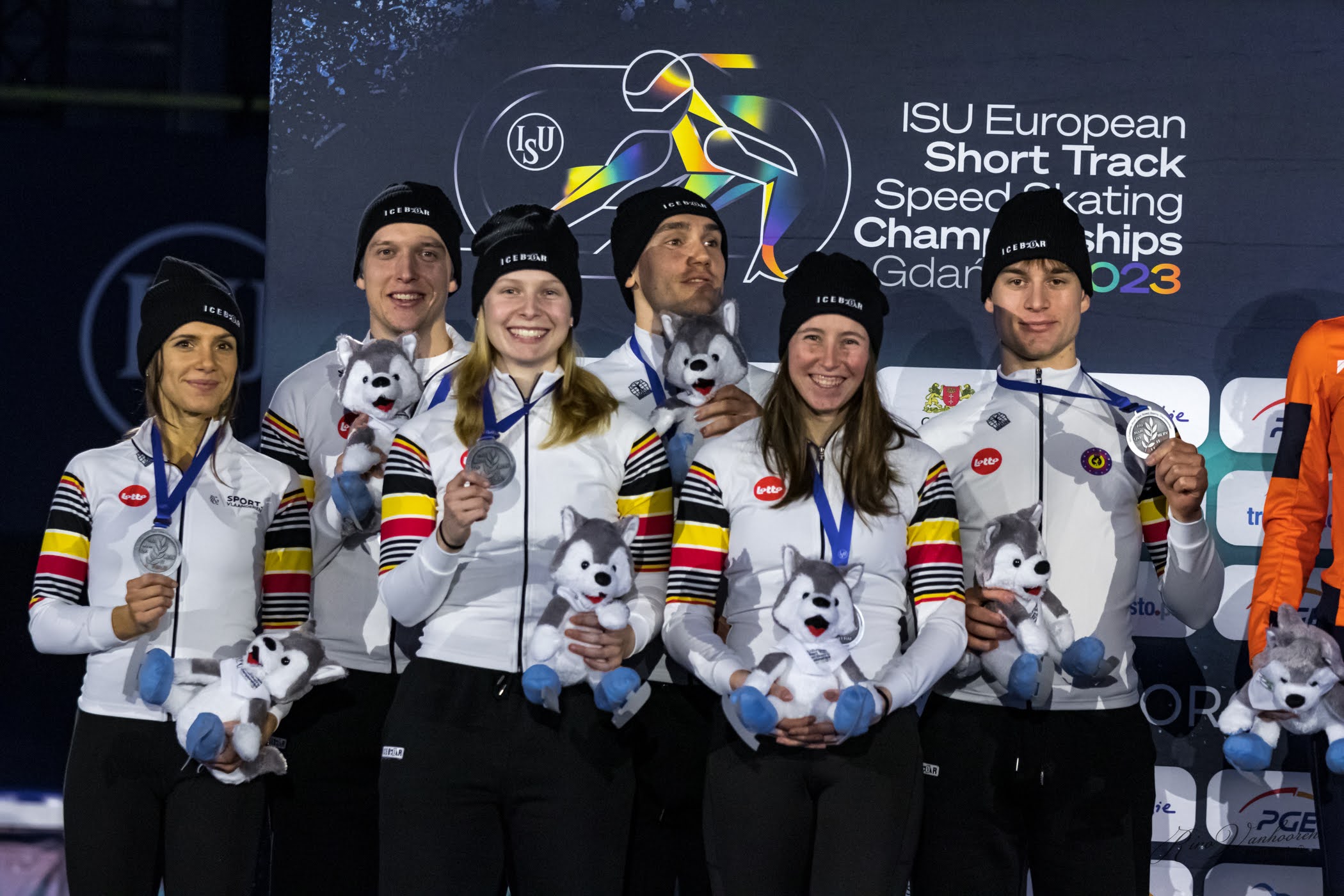 Dubbel Europees goud voor team Desmet, zilver voor mixed relay | Koninklijke Belgische ...